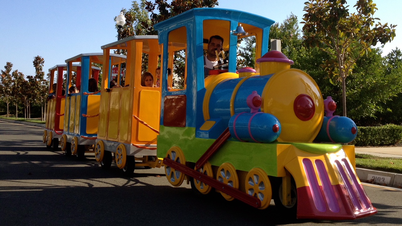 Trackless mini Express Train – My Little Carnival, Inc.